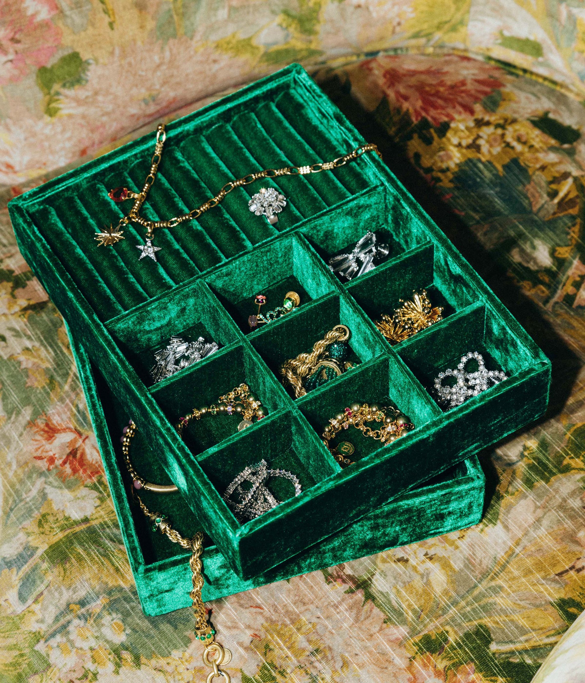 Stackable Velvet Jewelry Tray - Emerald Green